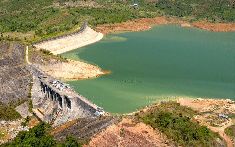 6 Best Places to Paddle Board in Salt Lake City, UT
